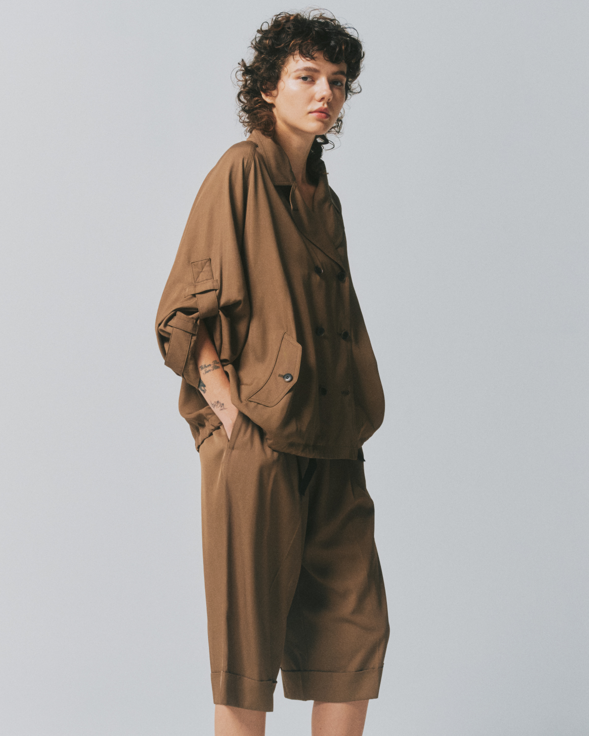 Room no.8 公式オンラインショップ – Room no.8 ONLINE SHOP