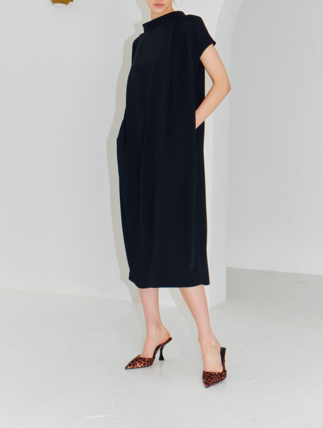 Room no.8 公式オンラインショップ – Room no.8 ONLINE SHOP